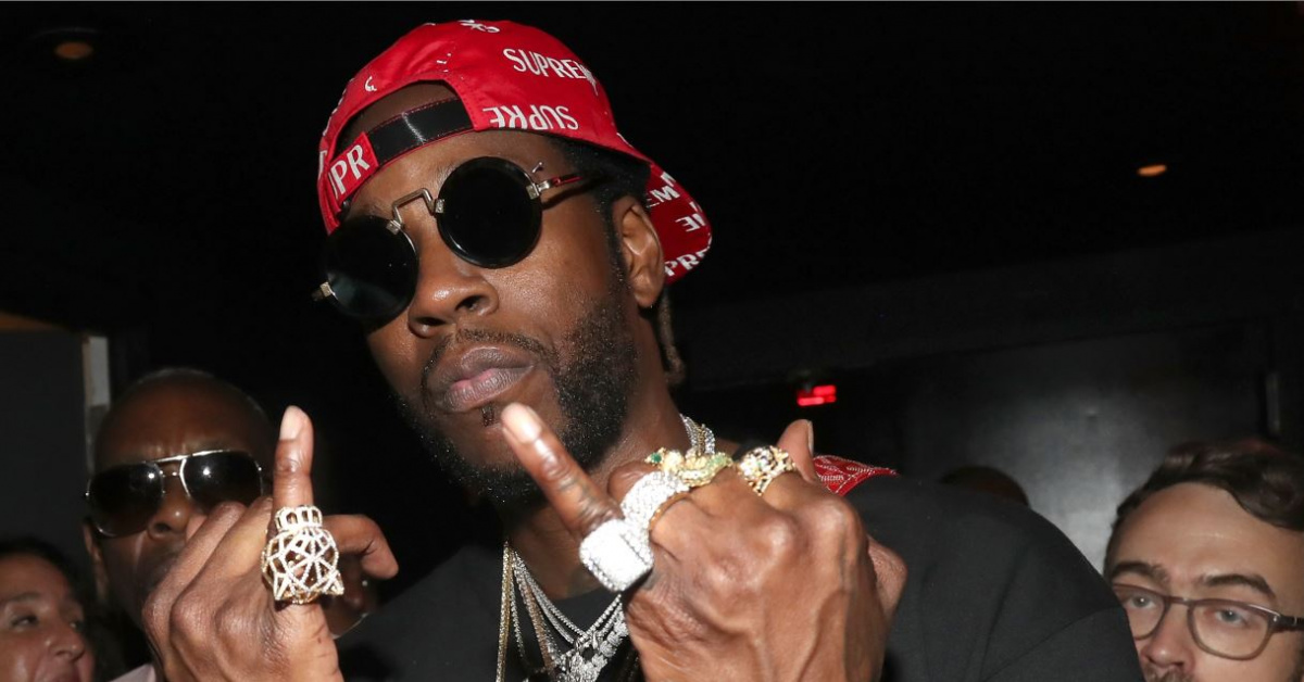 "Bigger Than You": 2 Chainz performt mit Drake und Quavo