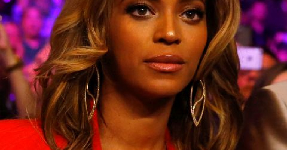 Beyoncé nimmt Teenager unter Vertrag | bigFM