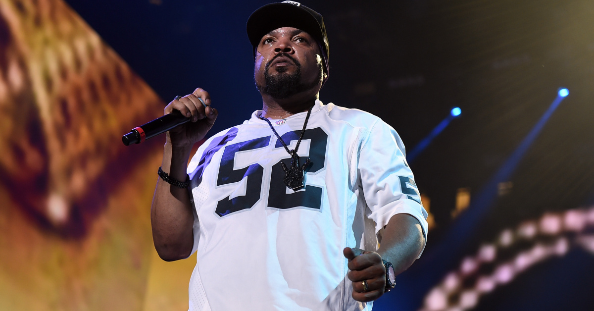 Ice Cube greift auf neuem Album “Everythang’s Corrupt” die Politik ...