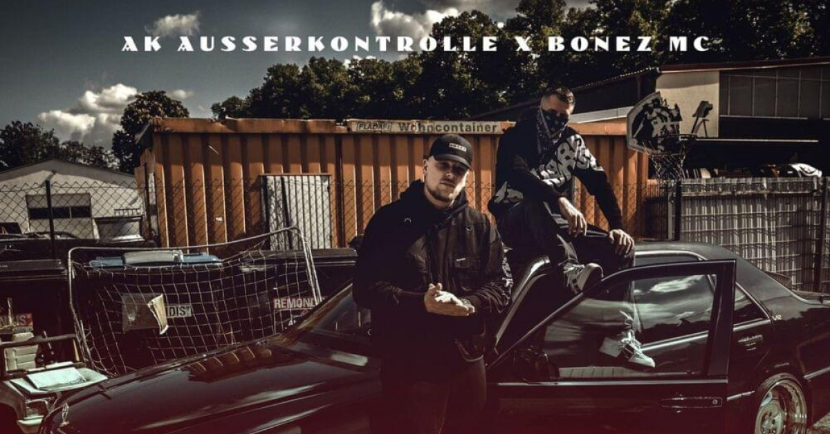 Bonez MC & AK Ausserkontrolle rasieren mit “In meinem Benz” die Szene ...