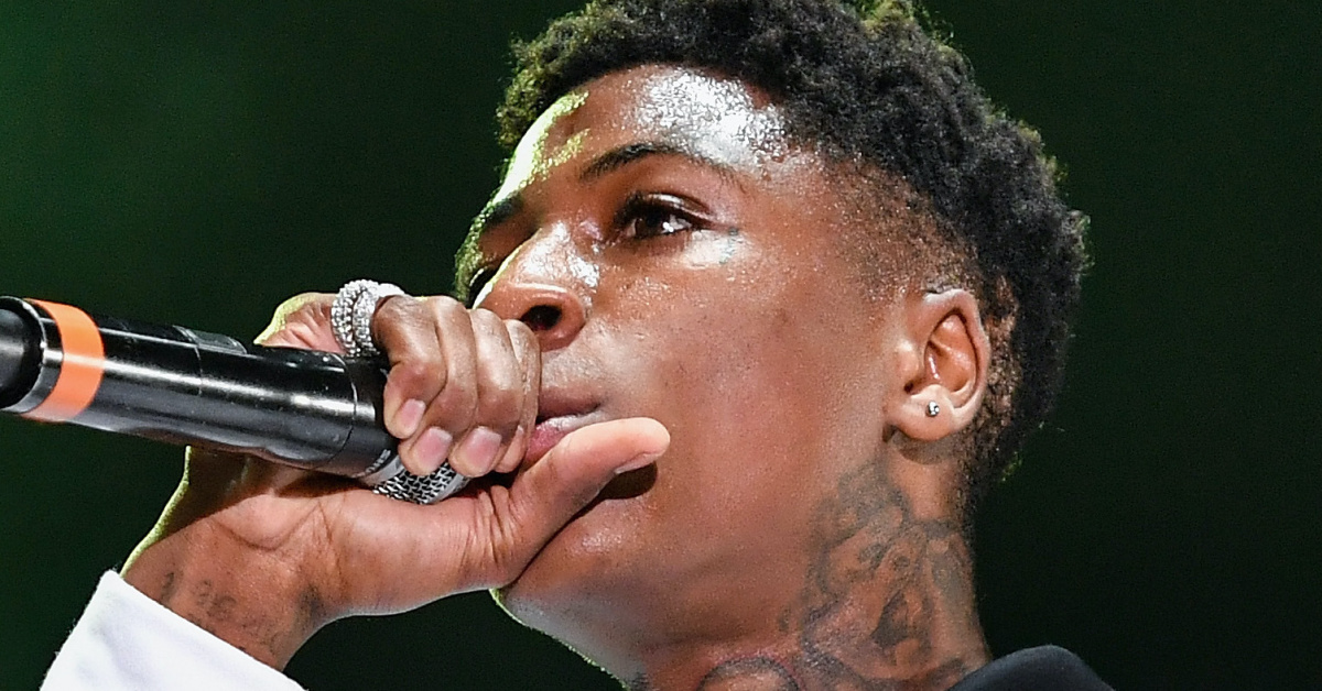 NBA Youngboy trägt Make-up & wird von Fans gemobbt | bigFM